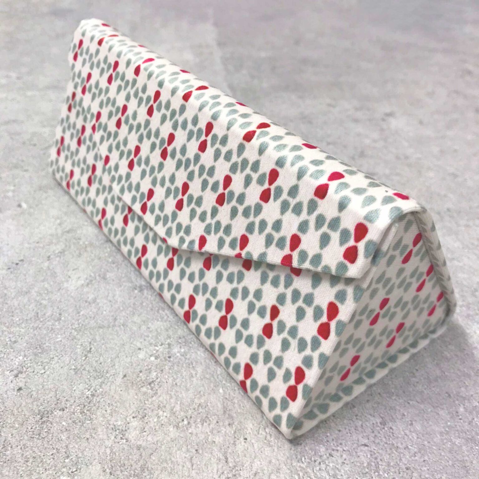 【LUCIE DANCETTE | リュシー・ダンセット】GCFM_Luke｜折りたたみメガネケース・サイズM | シュナウザー